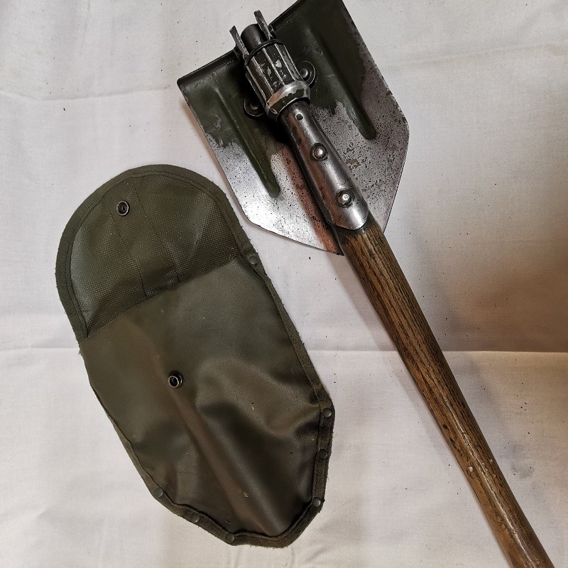 Pelle pliante militaire